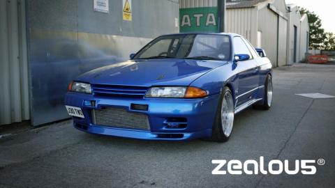 Simple & Clean R32 GTR – MoMoHitsTheSpot!