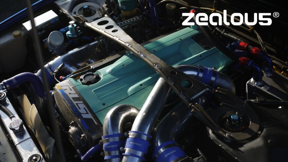 Simple & Clean R32 GTR – MoMoHitsTheSpot!